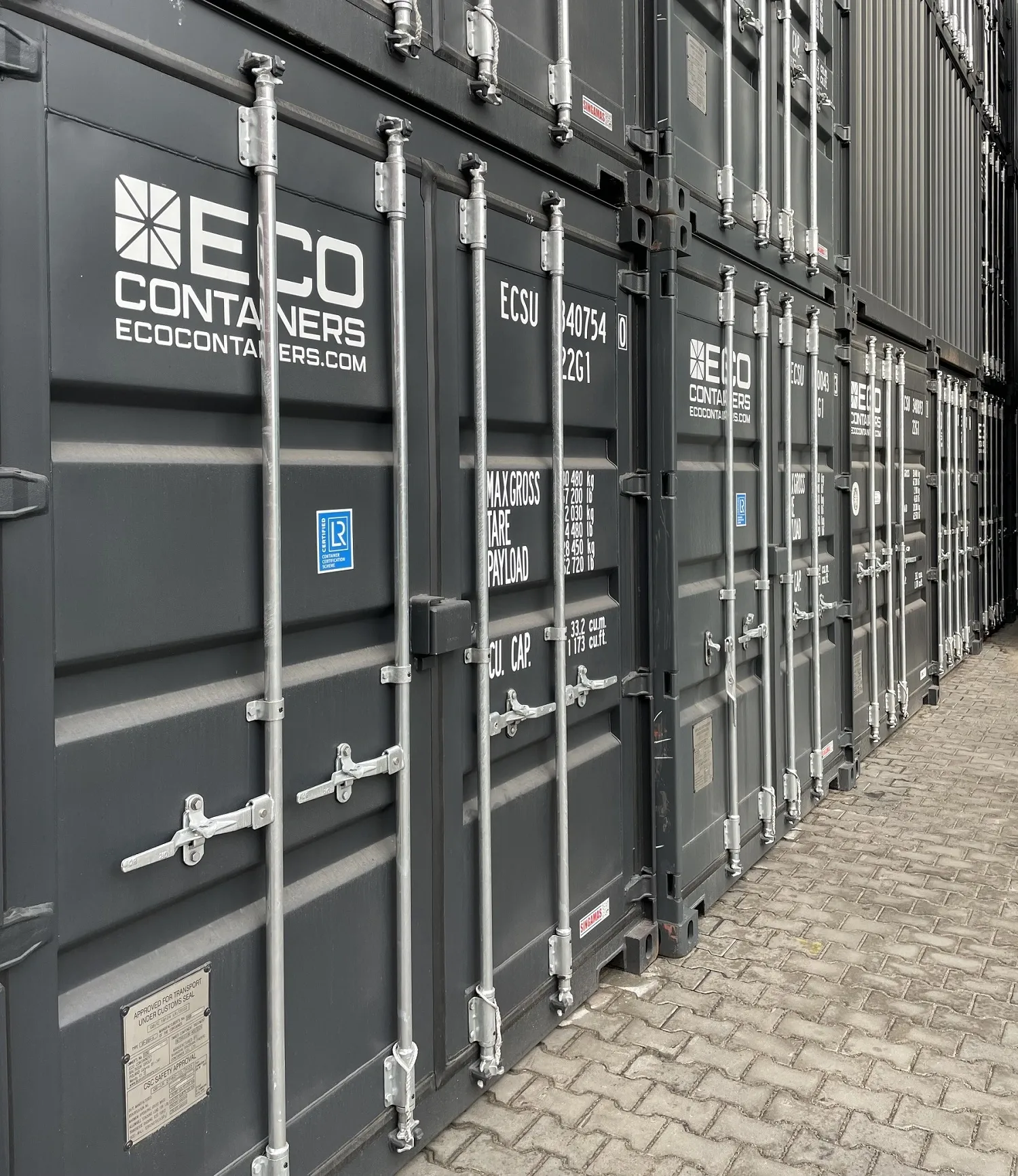 Na czym stoi kontener? Jak przygotować podłoże pod kontener? - EcoBox